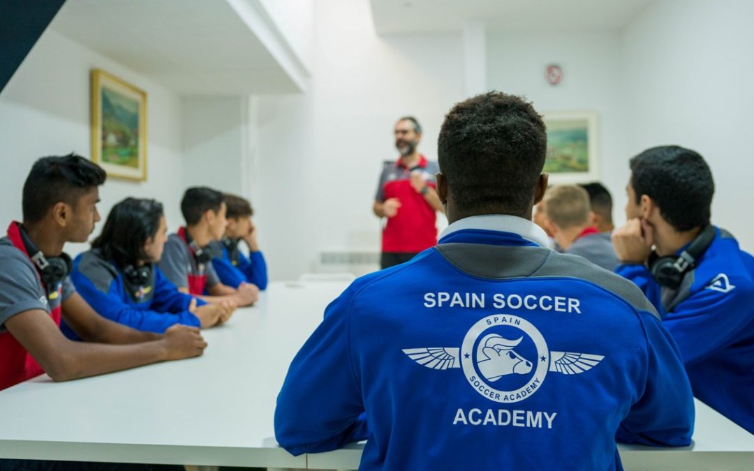 SSA SPANISH LESSONS 1 - SPAIN SOCCER ACADEMY. ELITE FOOTBALL ACADEMY IN ...